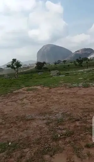 107ha Jibi Behind Mopol Barracks After Kubwa Arab Junction in Dei-Dei ...