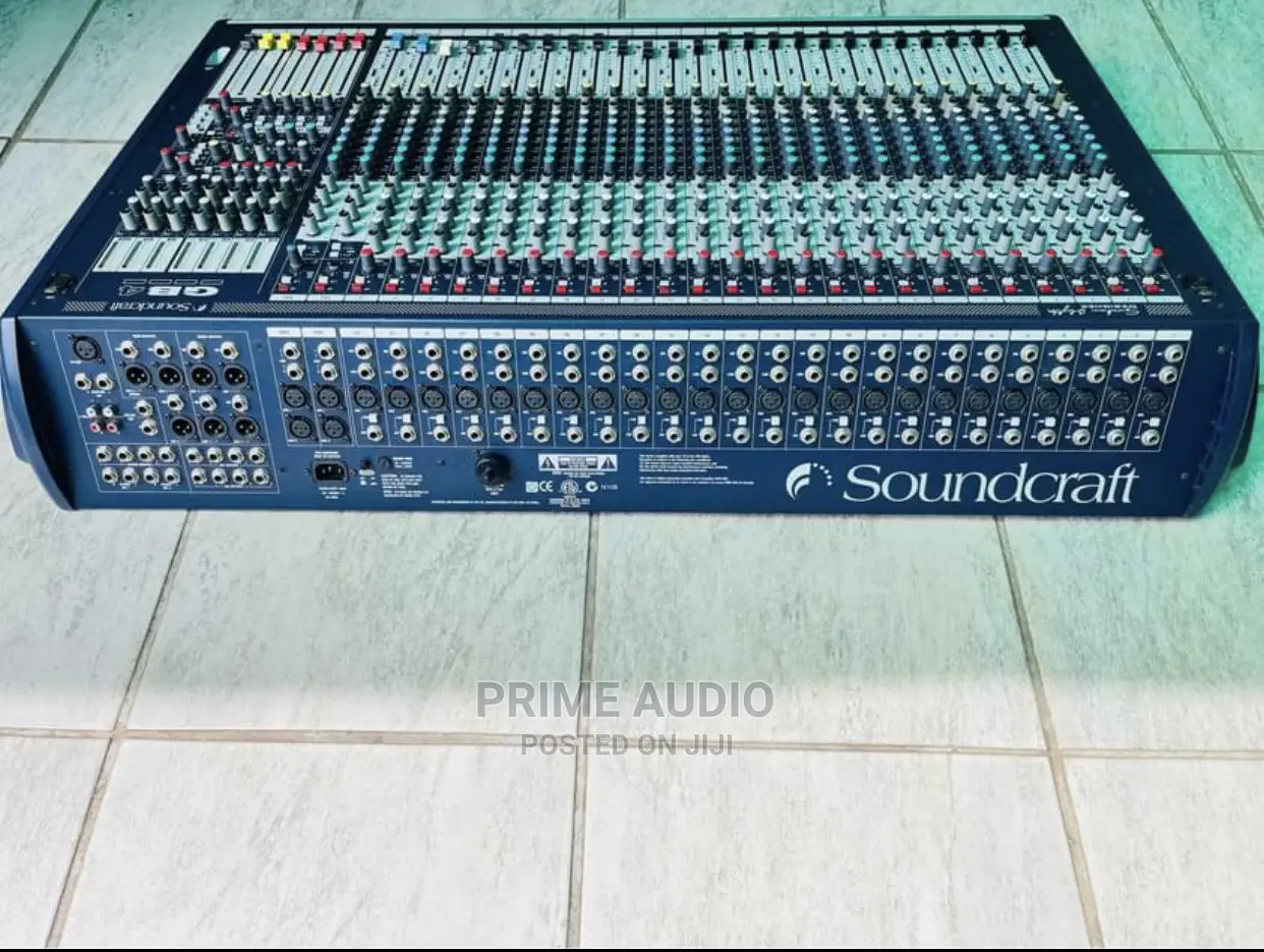 Soundcraft Lx7ii 24 Channels Analog Mixer Console in Ojo - Audio ...