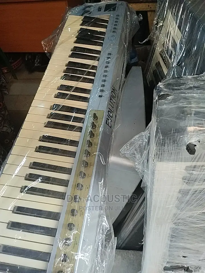 5 Octave Evolution Midi Keyboard in Ojo - Musical Instruments & Gear ...