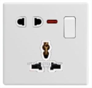 5 Pin 13A Mf Switched Socket in Wuye - Electrical Equipment, Iot ...