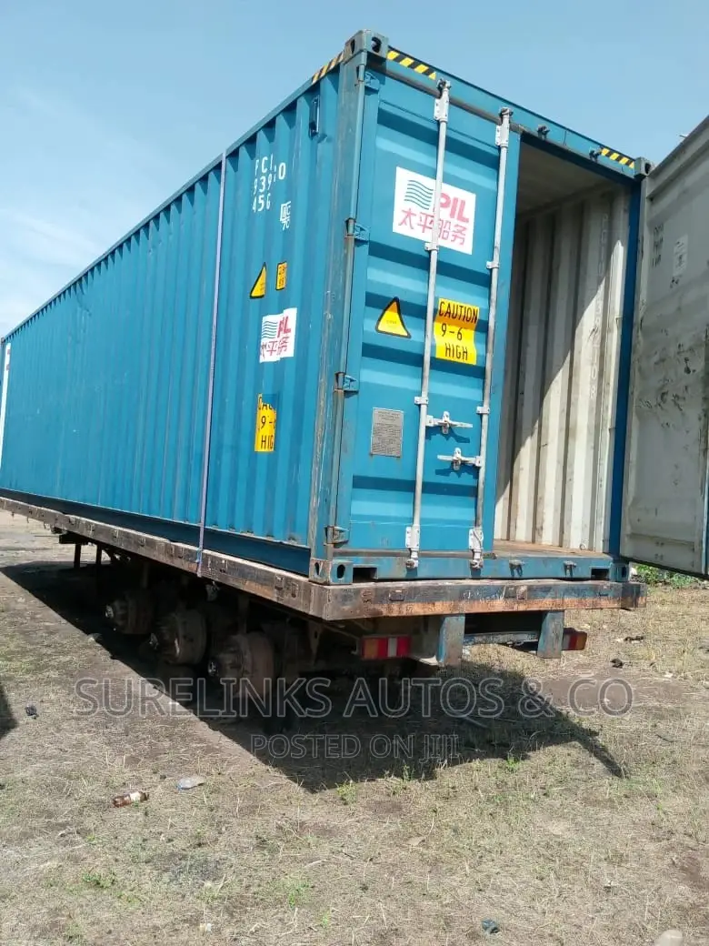 Geniue and Solid 20 40feet Container With Mobile Cold Room in Oluyole ...