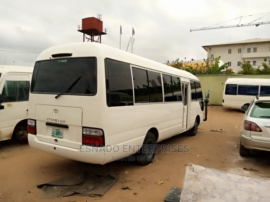Luxury Cars, Coaster Buses, Hiace Buses, Hilux for Hire in Magodo ...
