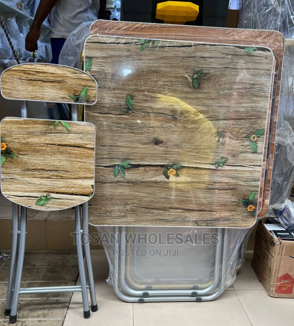 Vintage Design Foldable Table With a Chair in Lagos Island (Eko ...