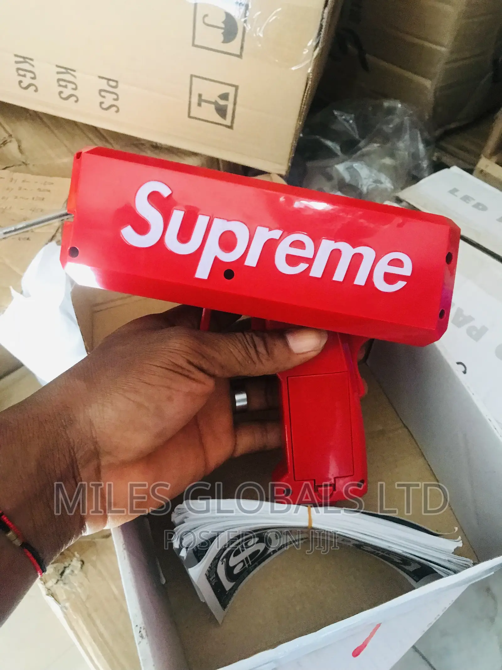 Supreme Cash Money Gun Spraying Machine in Ojo - Toys, Miles Globals ...