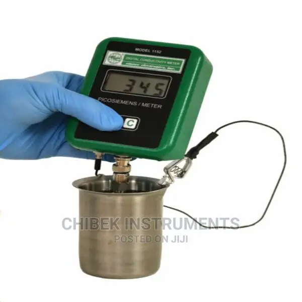 EMCEE Digital Conductivity Meter Model 1152 in Lekki - Medical Supplies ...