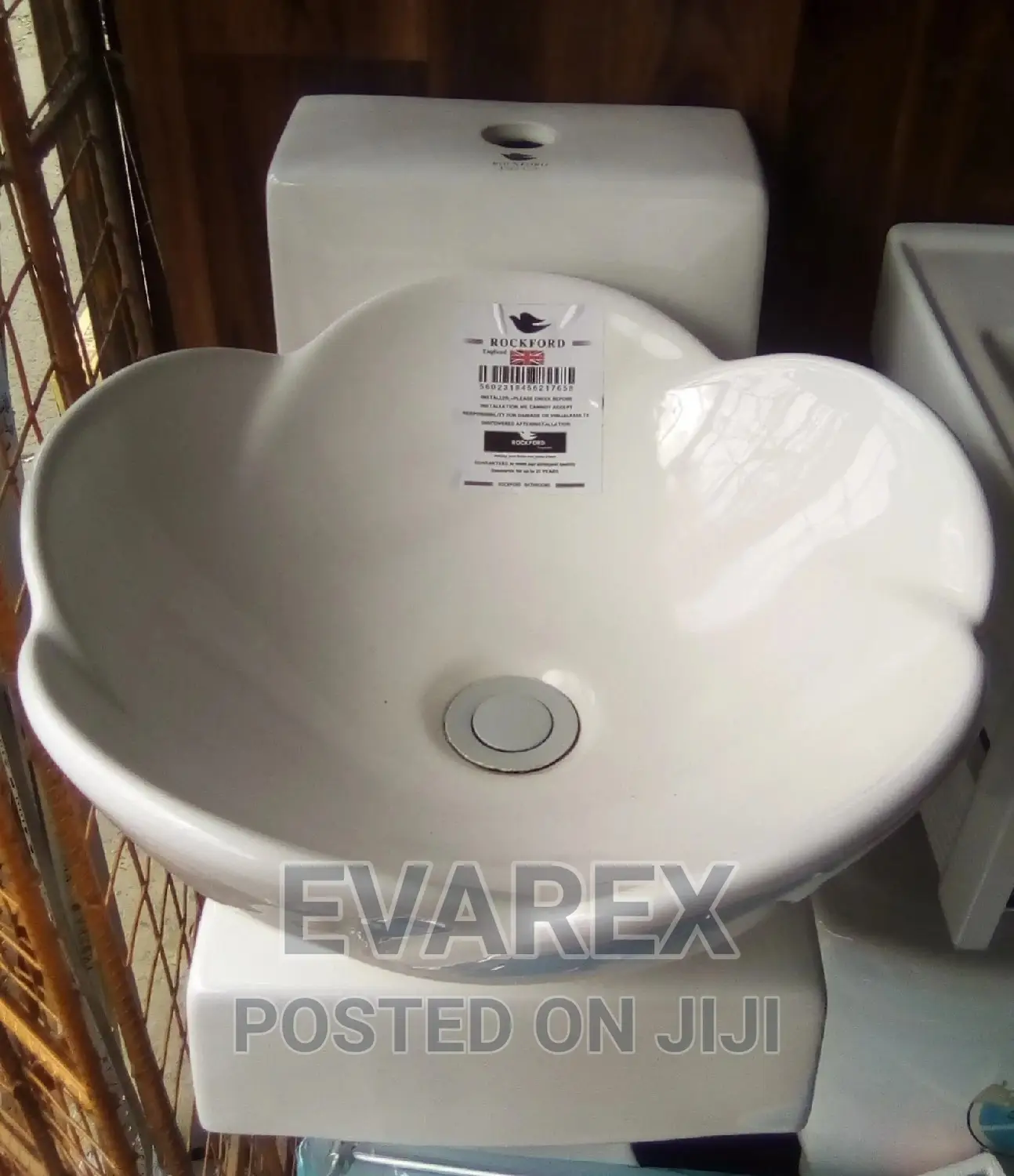 Luxury Wall Mount Dining Wash Hand Basin in Amuwo-Odofin - Plumbing ...